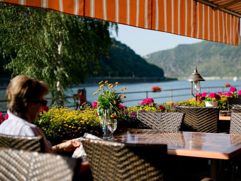 3 Tage - All inclusive Kurzurlaub direkt am Rhein - Hotel & Restaurant ...