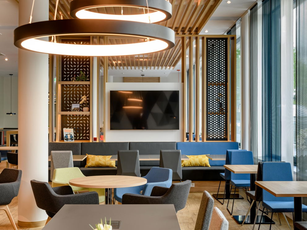 Hotel Holiday Inn Express Fulda in Fulda - auf Kurzurlaub.de