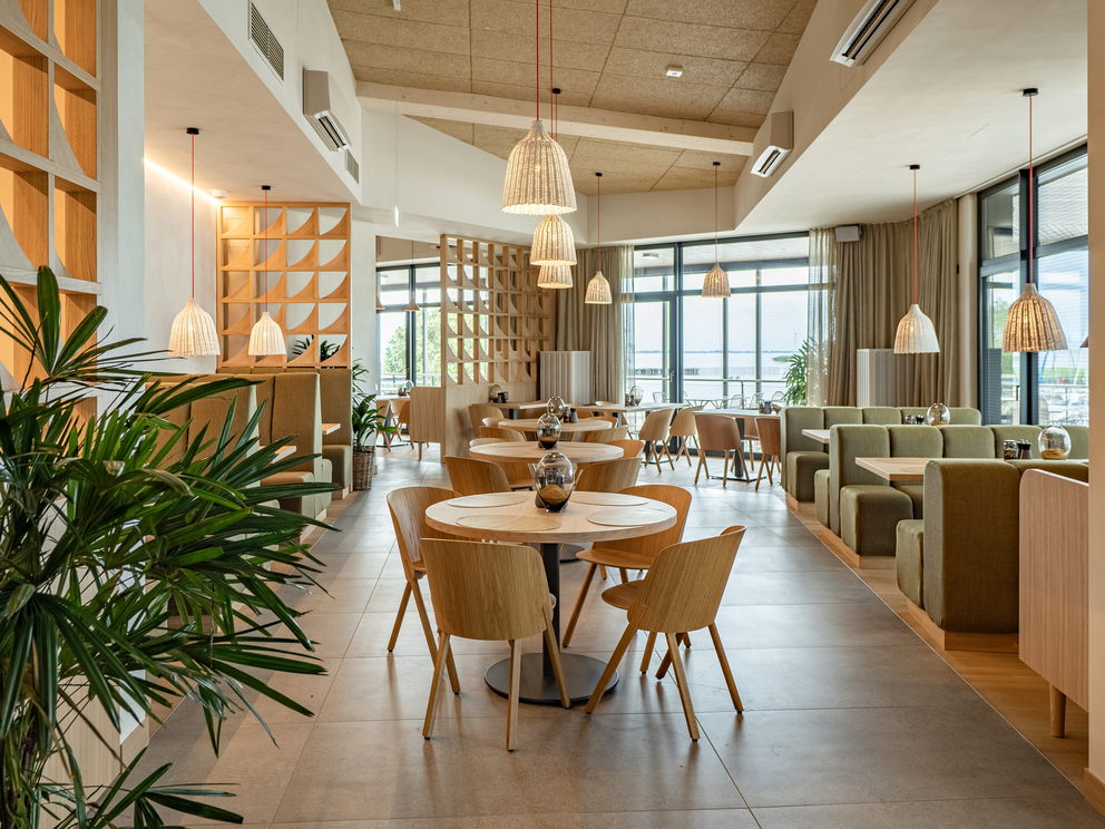 Hotel Neuer Strand in Breitenbrunn - auf Kurzurlaub.de